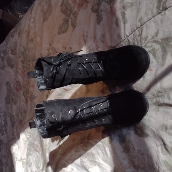 Wild Diva | Shoes | Wild Diva Boots | Poshmark